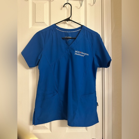 WonderWink | Other | Wonder Wink Royal Blue Scrub Set W Hca Embroidery ...